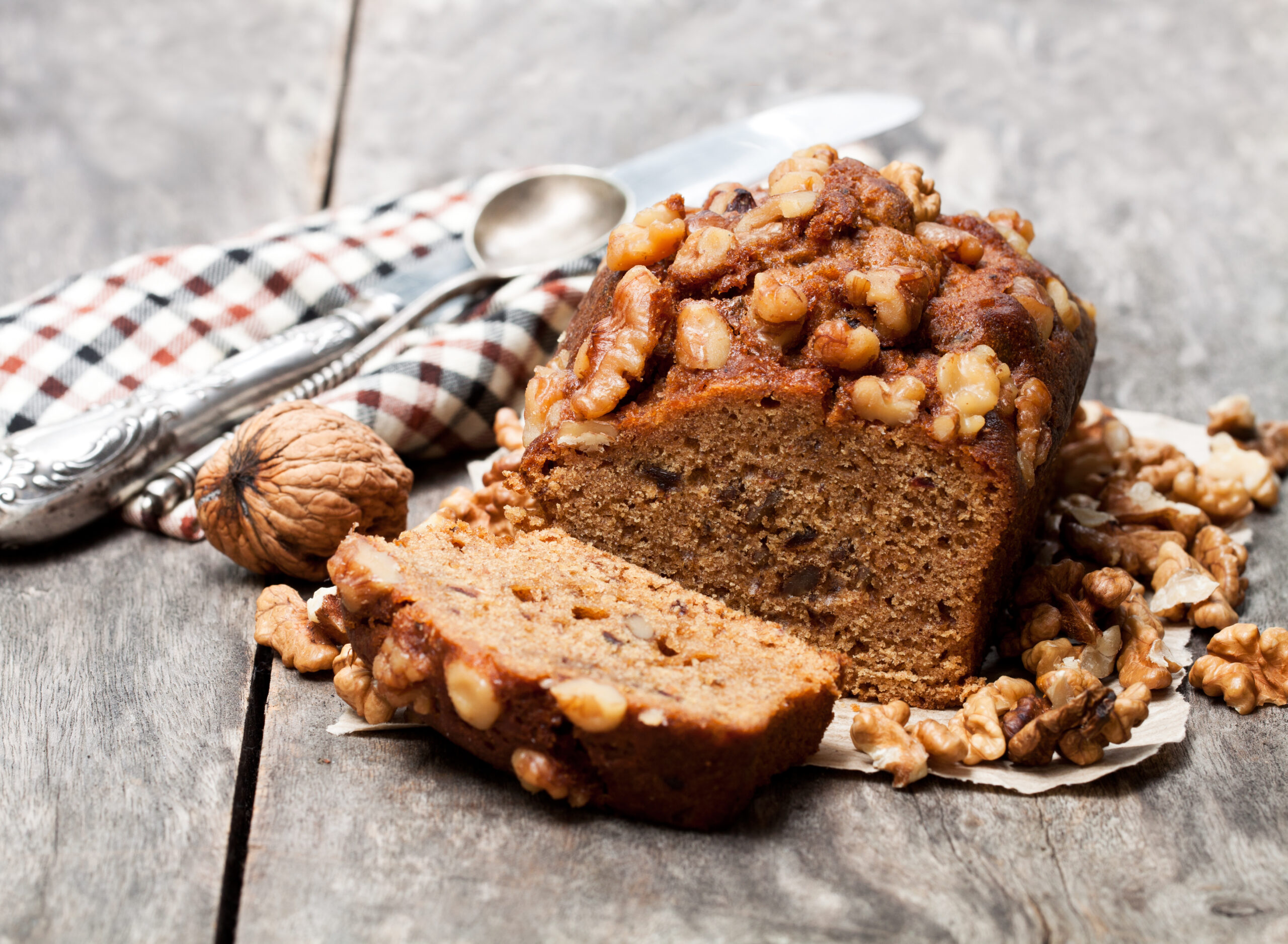 Irish Heart Date and Walnut Loaf - Irish Heart
